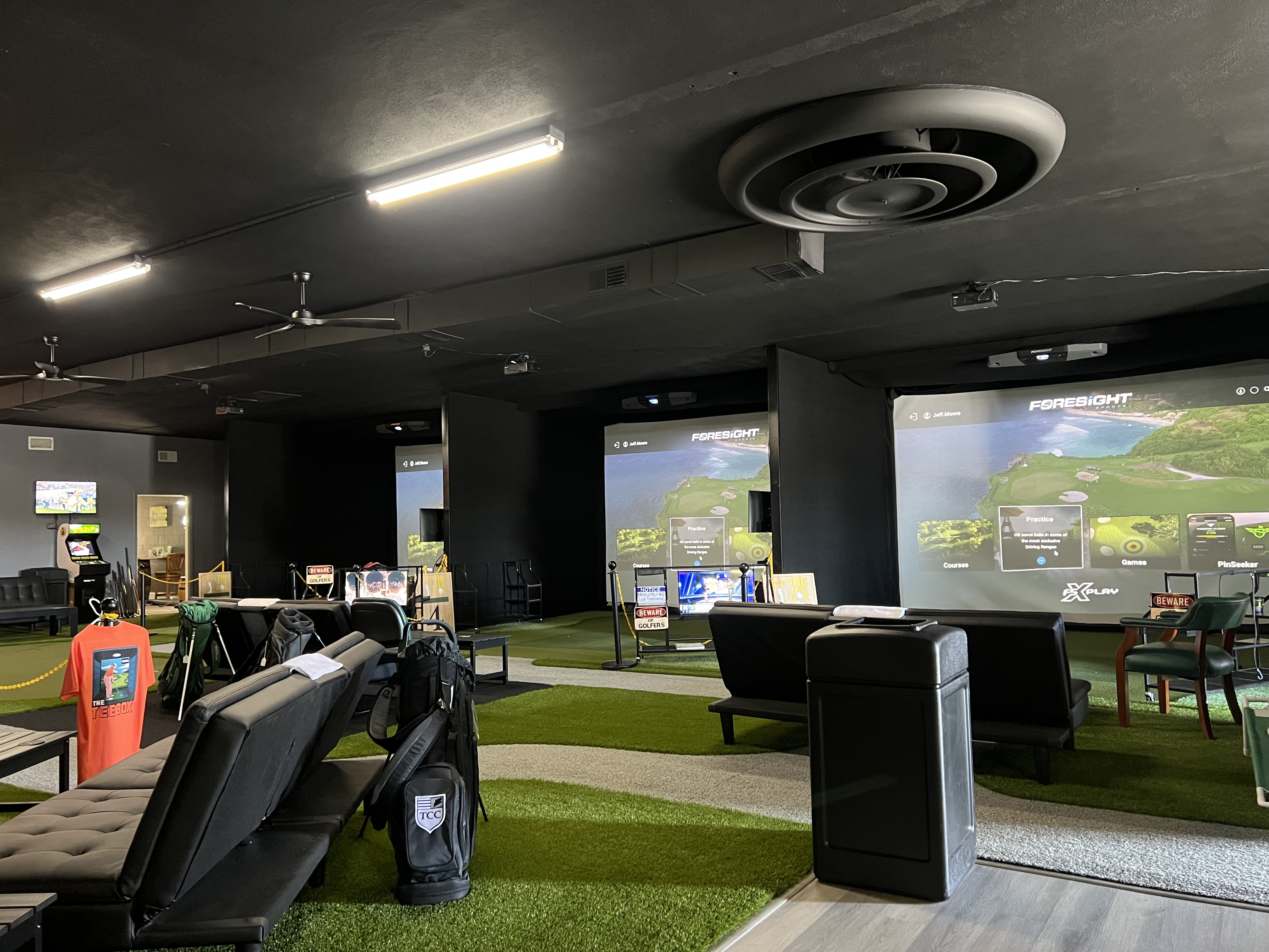 Home - The Tee Box Simulators - TN